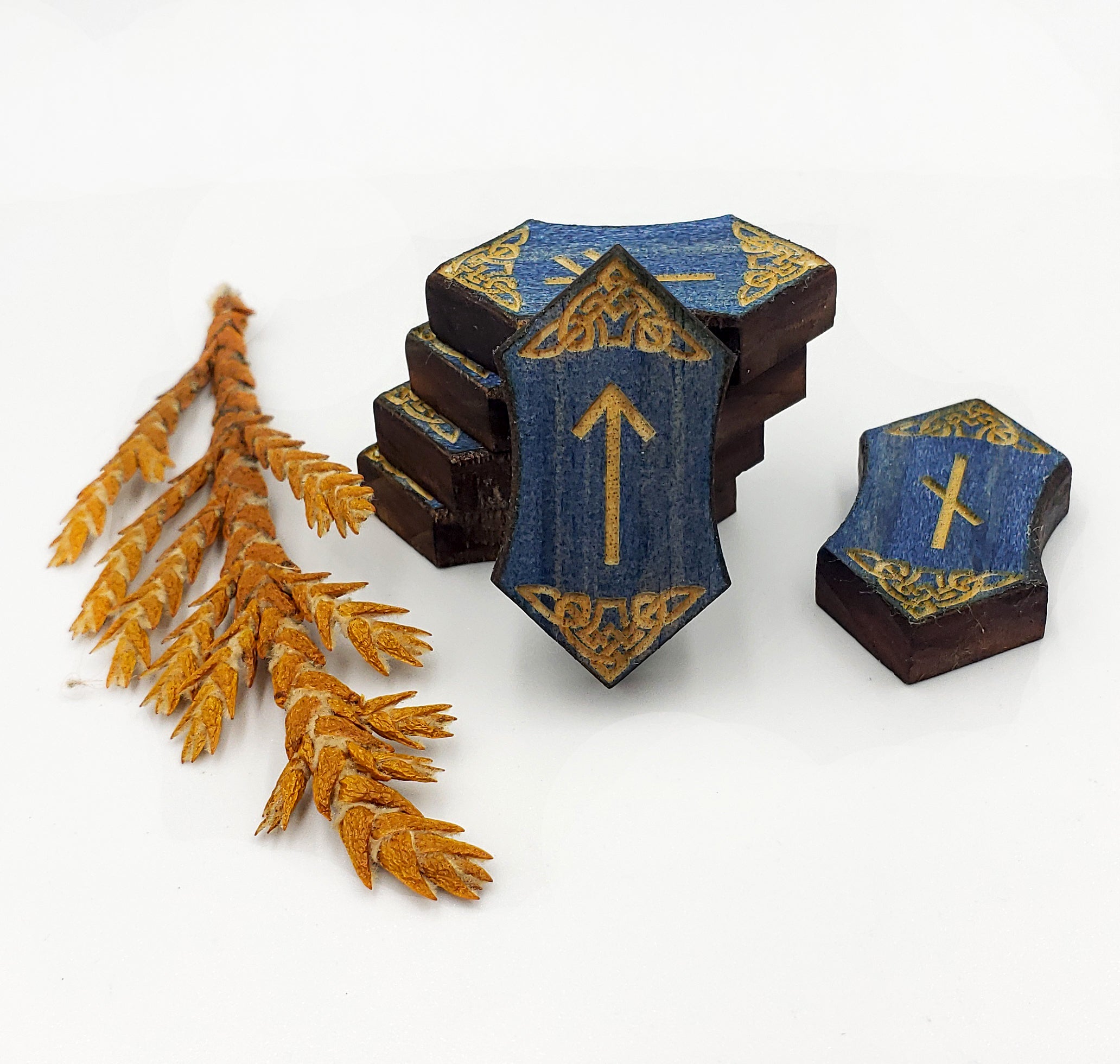 Runas Curvas Modelo Freyja Azul – Viking Runic Store