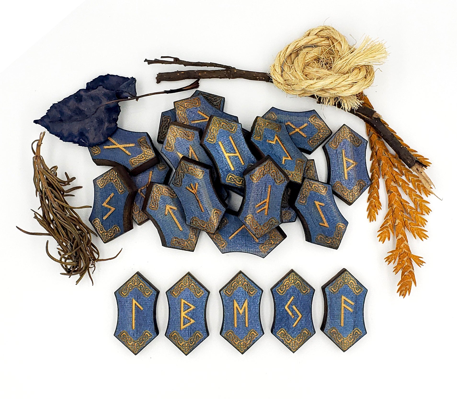 Curved Runes Drakkar Model – Viking Runic Store